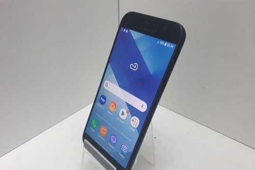 Мобильный телефон Samsung Galaxy J3 (2017) (SM-J33