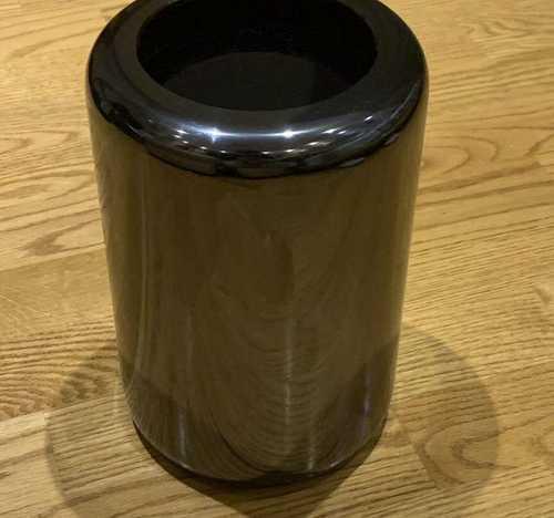 Apple Mac Pro 6.1