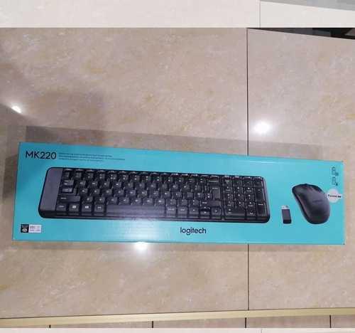 Беспроводная клавиатура и мышь Logitech MK-220