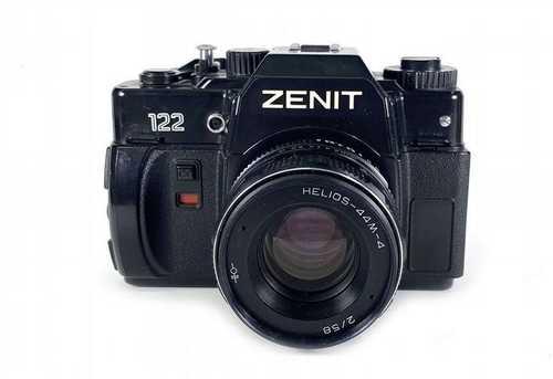 Плёночный фотоаппарат Зенит-122 с мс Гелиос 44-М