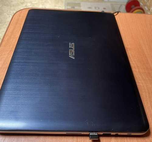 Ноутбук asus K501L