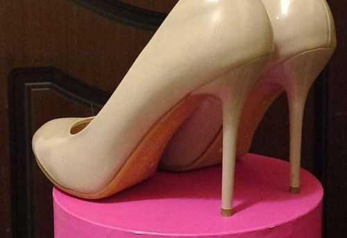 Туфли Zenden женские лакированные 38 размер