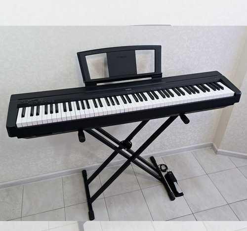 Цифровое пианино Yamaha P45   педаль стойка