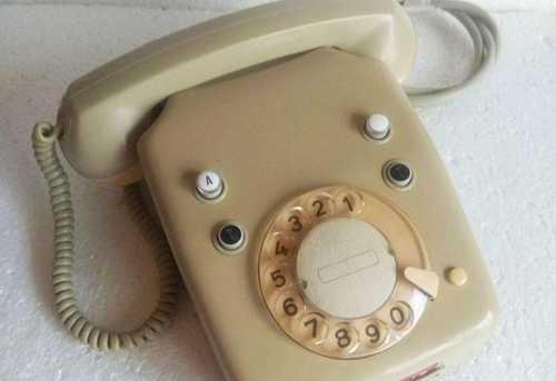 Дисковый телефон Siemens.1960-е годы