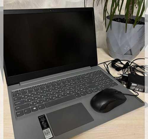 Ноутбук Lenovo ideapad s145-15ast