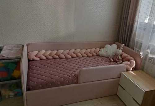 Кровать софа Новая размер 2 метра