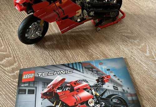 Lego Technic 42107