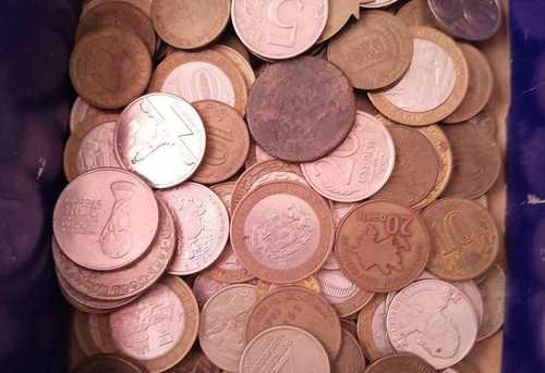 Юбилейные монеты, и бумажные зарубежные деньги