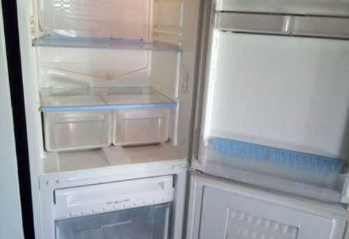 Холодильник-морозильник б. у с гарантией