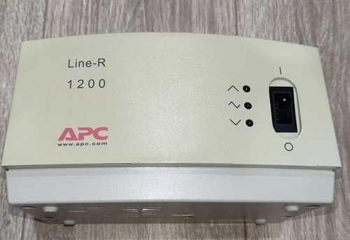 Стабилизатор напряжения APC Line-R LE1200I