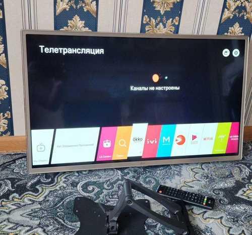 Телевизор LG SMART tv 32