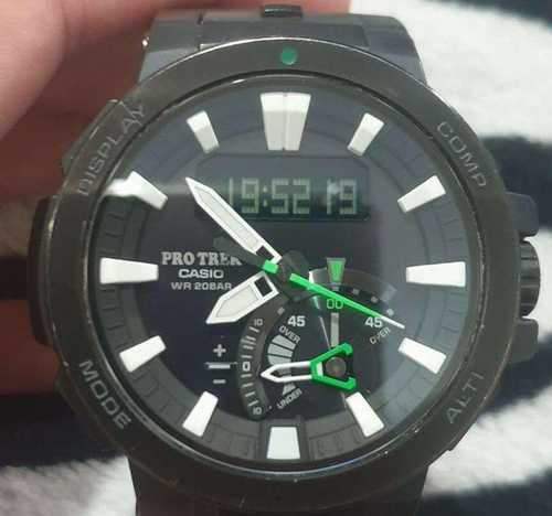 Casio PRO trek PRW-7000