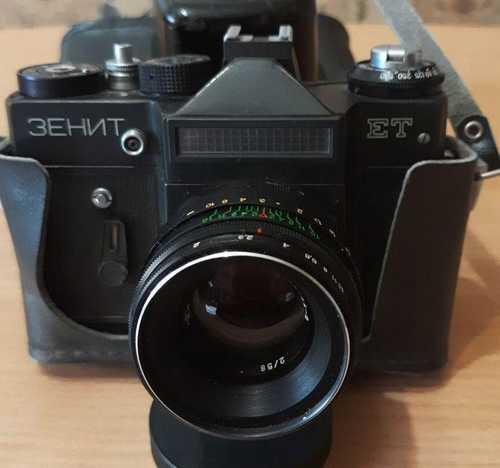 Плёночный фотоаппарат Зенит-ет