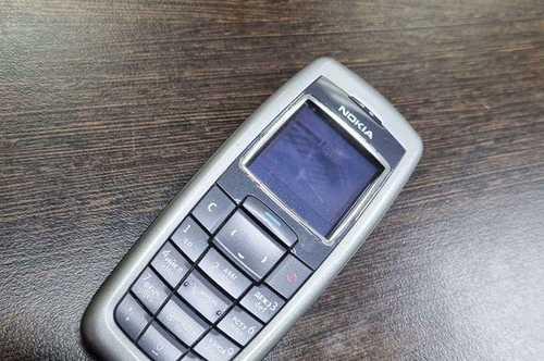 Телефон Nokia 2600 кнопочный легенда