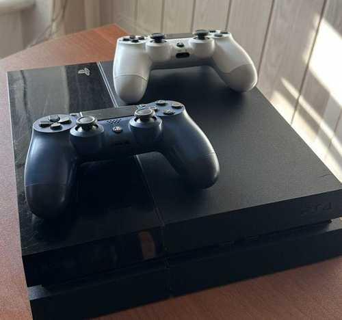 Play Station 4 slim