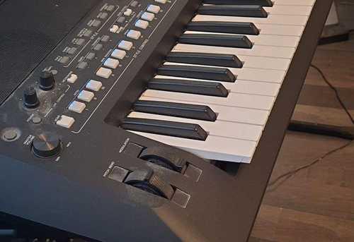 Yamaha psr sx600