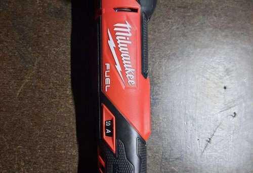 Реноватор мультитул Milwaukee M18 2836 Fuel