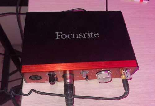 Focusrite clarett 2pre