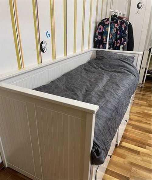 Продаю кровать кушетку IKEA
