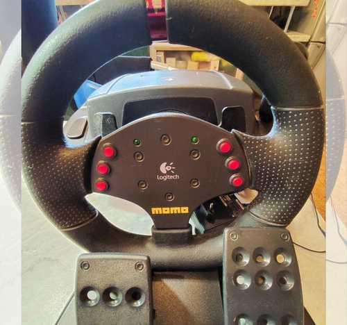 Игровой руль logitech momo racing