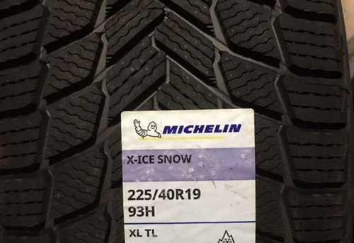 Michelin X-Ice Snow 225/40 R19 93H