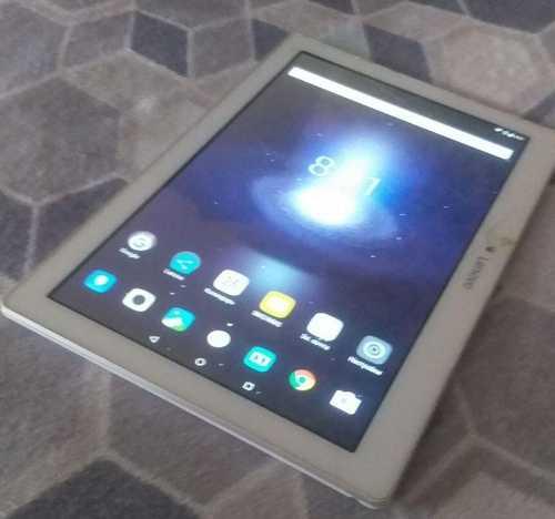 Планшет Lenovo TAB2