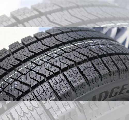 Bridgestone Blizzak Ice 225/45 R19