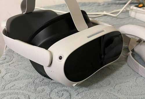 VR шлема pico4