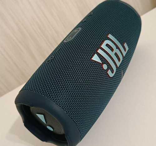 Колонка JBL charge 5