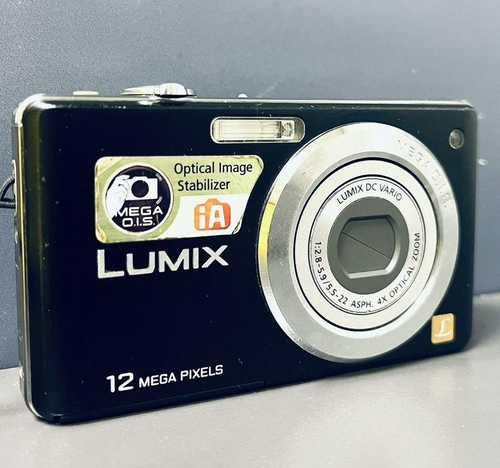 Цифровая мыльница Panasonic Lumix DMC-FS12 (2009г)