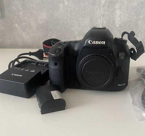 Canon eos 5D mark iii