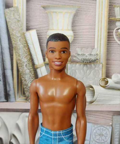 Ken Beach Doll DWK07