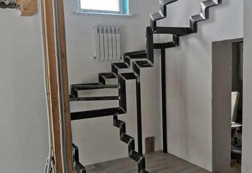 Сварной Каркас Лестницы в Дом