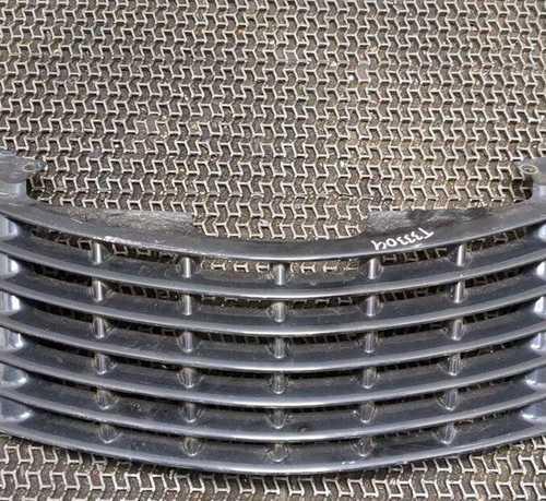 Решетка радиатора Chrysler PT Cruiser, 2003