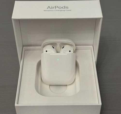 Apple AirPods 2 wireless charging case (оригинал)