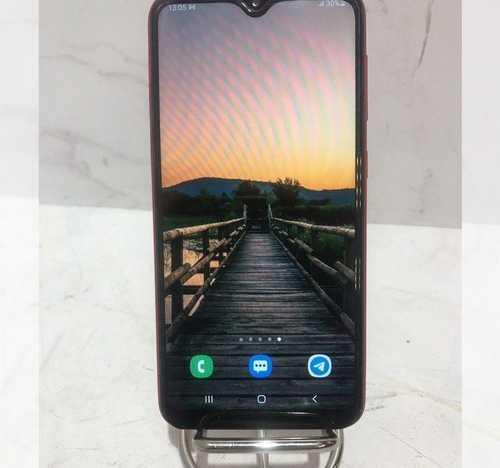 Samsung Galaxy A10, 2/32 ГБ