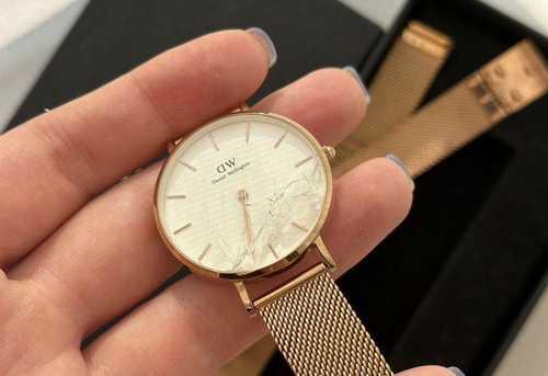 Наручные женские часы Daniel Wellington