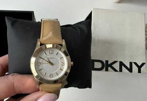 Часы dkny женские