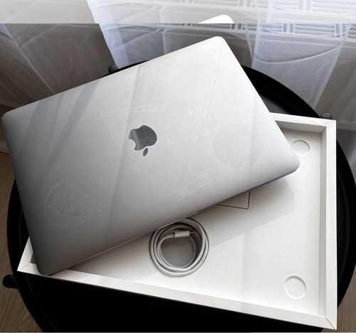 MacBook Pro 13", 2020, 16/512, Core i5