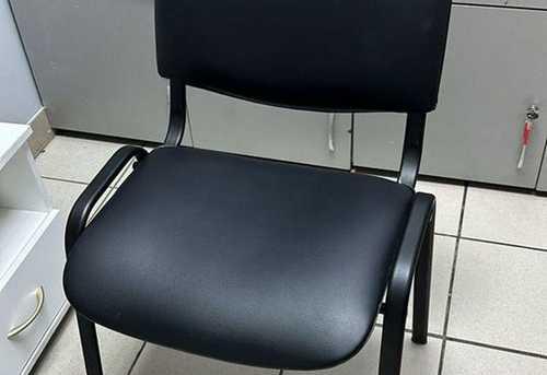 Офисные стулья (2шт)
