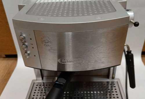 Кофеварка Delonghi