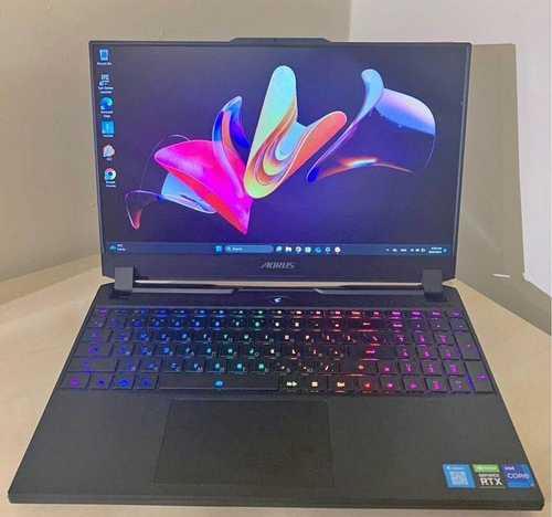 Ноутбук Aorus 15 XE5