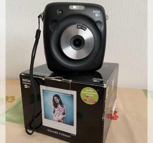 Instax sq10