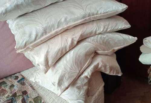 Подушки для дивана бу
