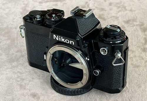 Nikon FE черный в отличном состоянии