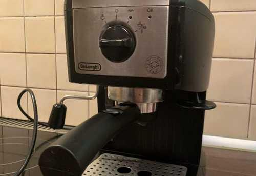 Кофеварка рожковая De'Longhi EC 155