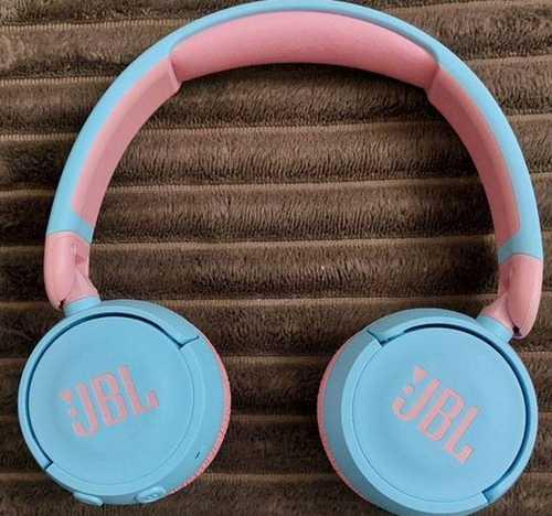 Беспроводные наушники jbl