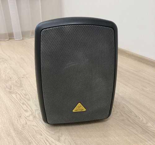 Автономная ас Behringer Ueroport MPA40BT