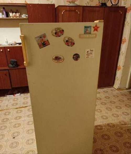 Холодильник бу Юрюзань рабочий
