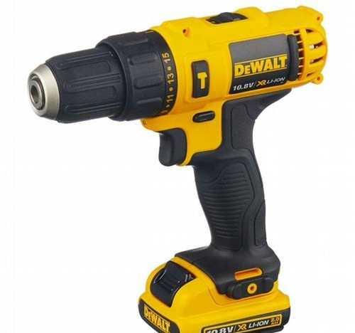 Дрель-шуруповерт dewalt DCD716D2